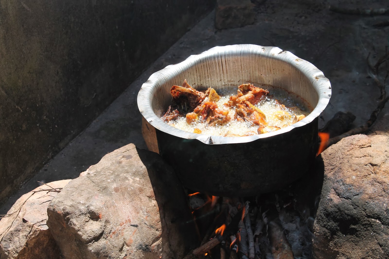 Auburn Visits Tanzania: Week Six: Tanzanian Food and Eating Customs