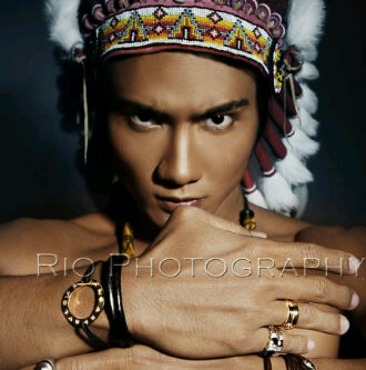 Good Men World: Obert Sharon Christian