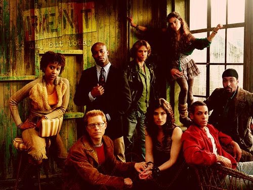 Pop Culture Junkie: Movie Review: RENT