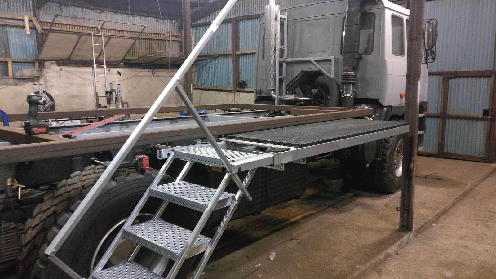 Tatra Overland Truck Build: Slide out Step System, Part 2 Tatra Overland Truck Build: Slide out Step System, Part 2
