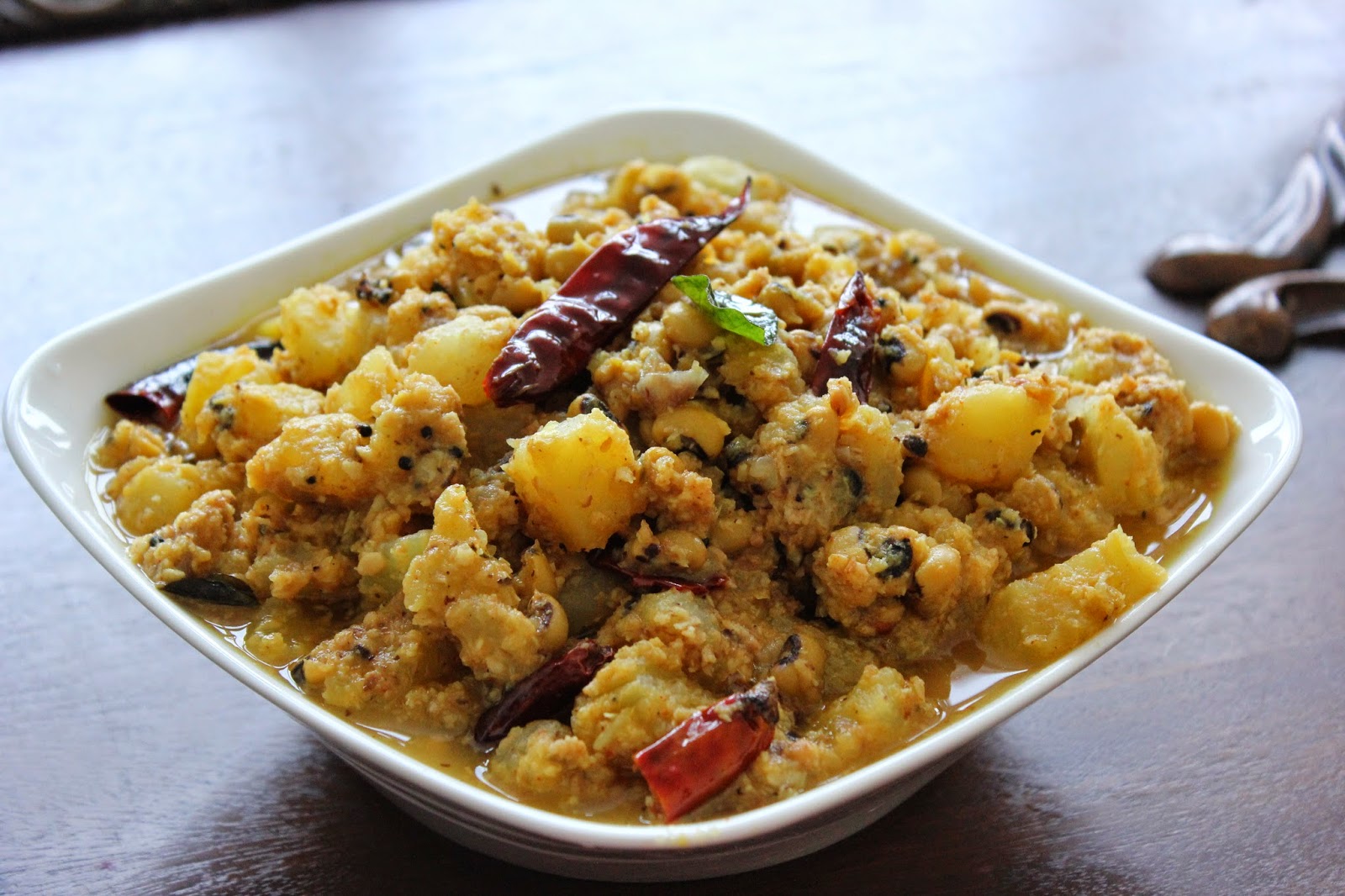 Cooking in mommy's shoes: Vegetarian curries