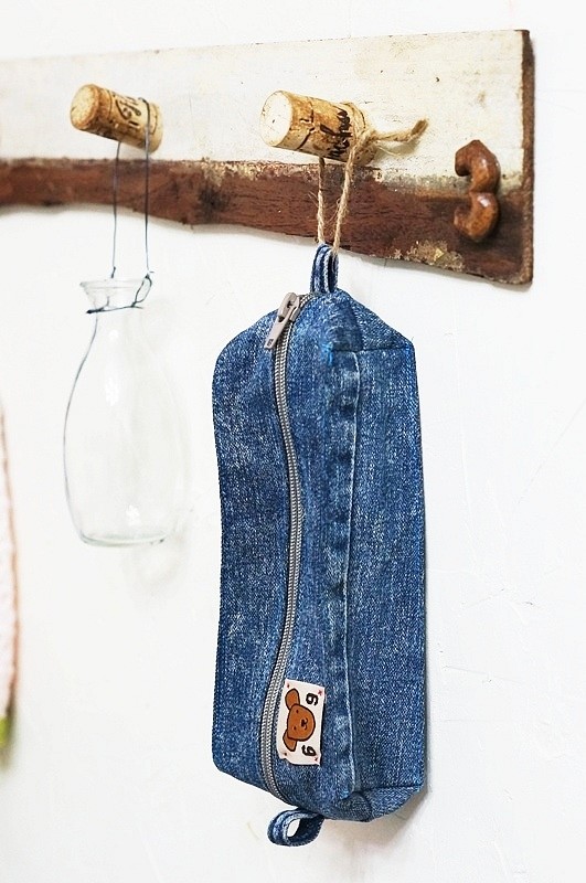 DIY Denim Pencil Case ~ DIY Tutorial Ideas!