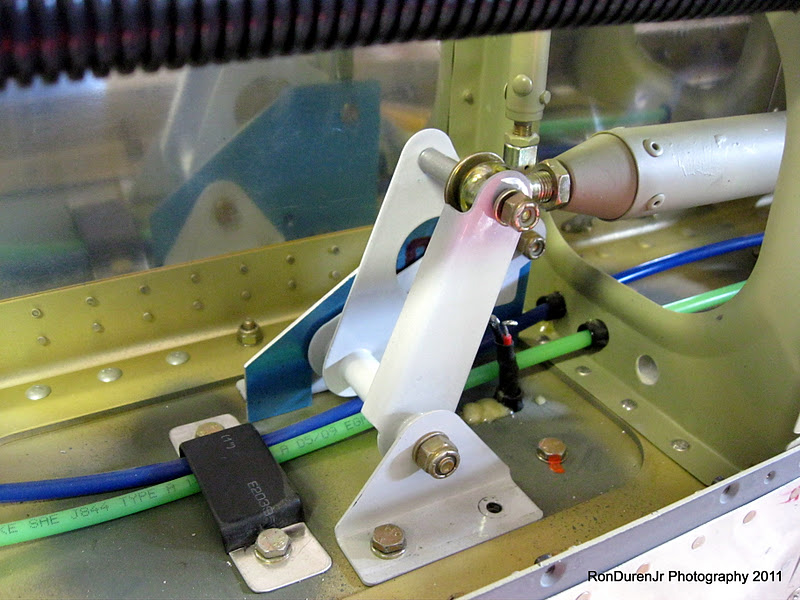 Ron's RV7 Factory: Flaps & Ailerons 1008.5 hrs