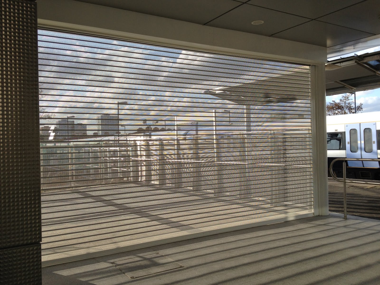 1000+ images about mesh roller shutters on Pinterest | Contemporary ...