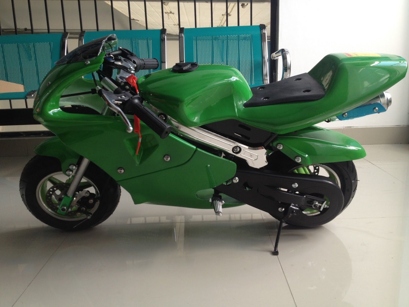 JuAlbEli ATV : JuAL mOtOr mInI GP 50cc murAh