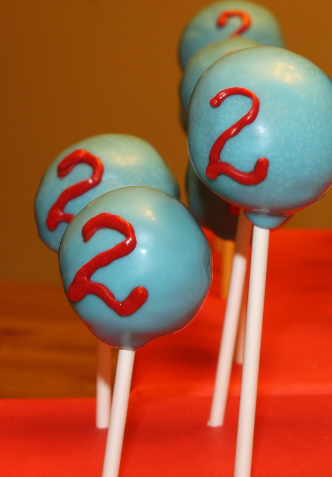 Mel's Sweet Treats: Thomas the Train Cake Pops