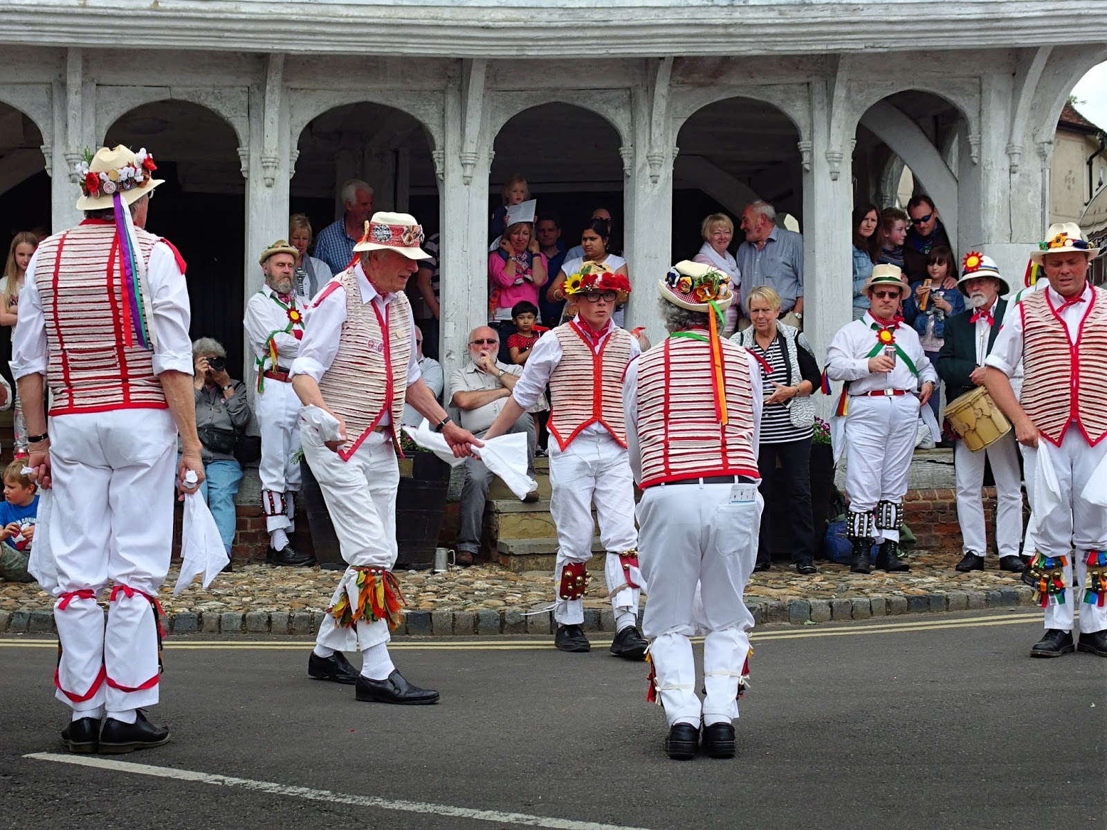 "By Stargoose And Hanglands": The Red Vicar And Men With Bells On