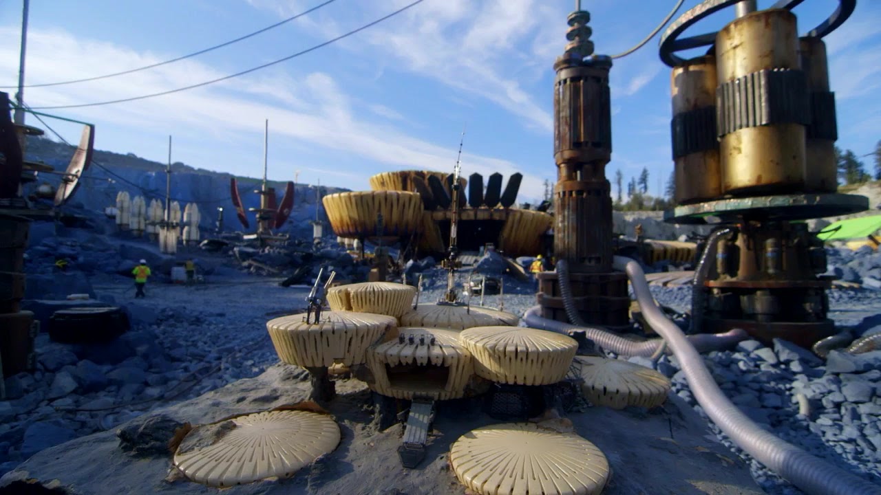 The Trek Collective: Star Trek Beyond behind the scenes footage and ...