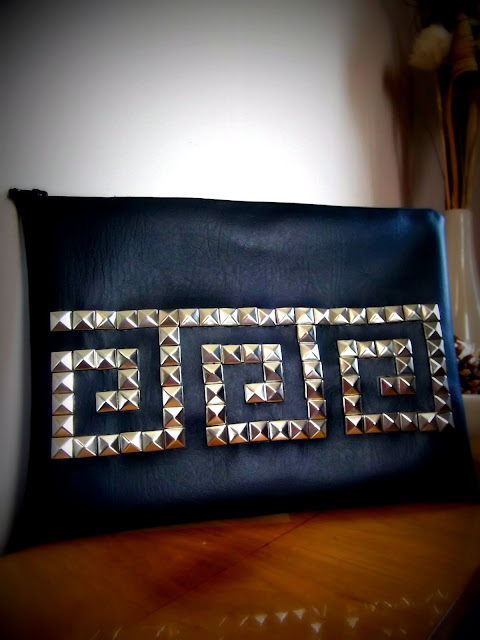 VERSACE/H INSPIRED CLUTCH | Diy clutch, Accessories diy jewelry, Diy ...
