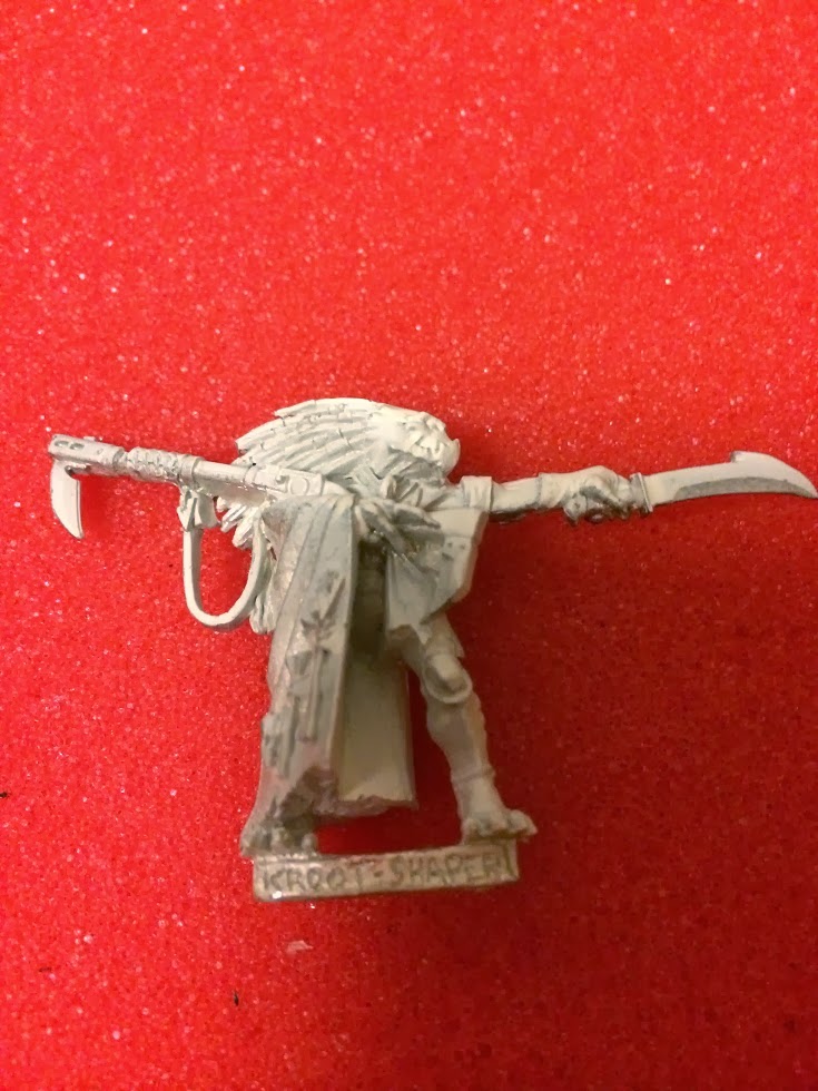 Collecting Tau - Tau Collector's Guide, News & Reviews: Limited Miniatures