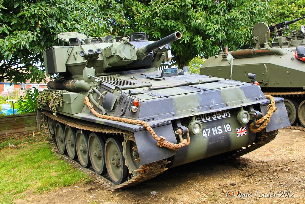 VEICULOS E ARMAMENTOS MILITARES: Alvis Scorpion FV101