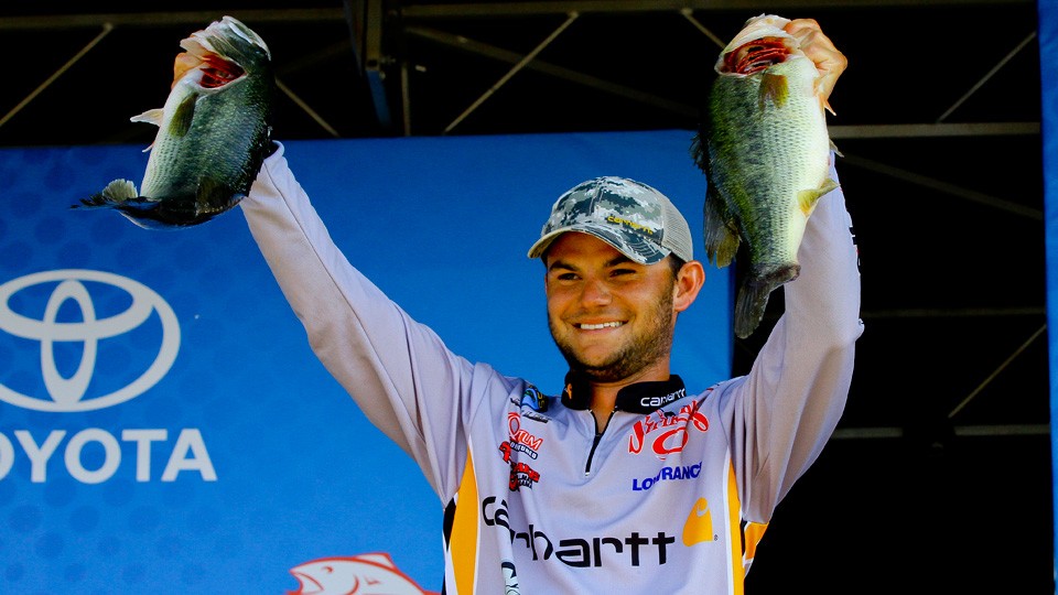 IBASSIN: 2016 BASS Elite Cayuga Lake Day 2: Jordan Lee Jumps into Lead ...