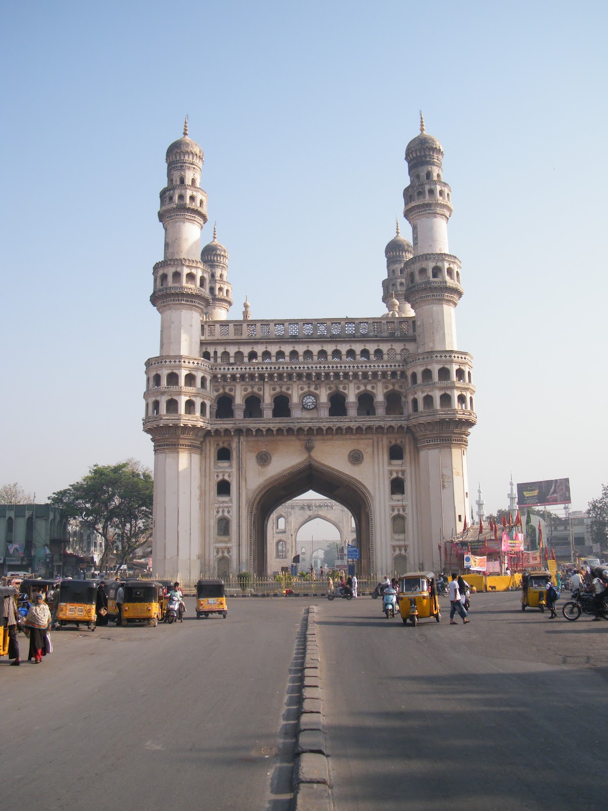 HYDERABAD TRAVEL VIEWS: CHARMINAR HYDERABAD