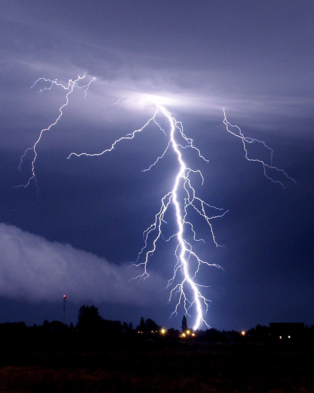 Nemophilosophy: The Sound of Lightning