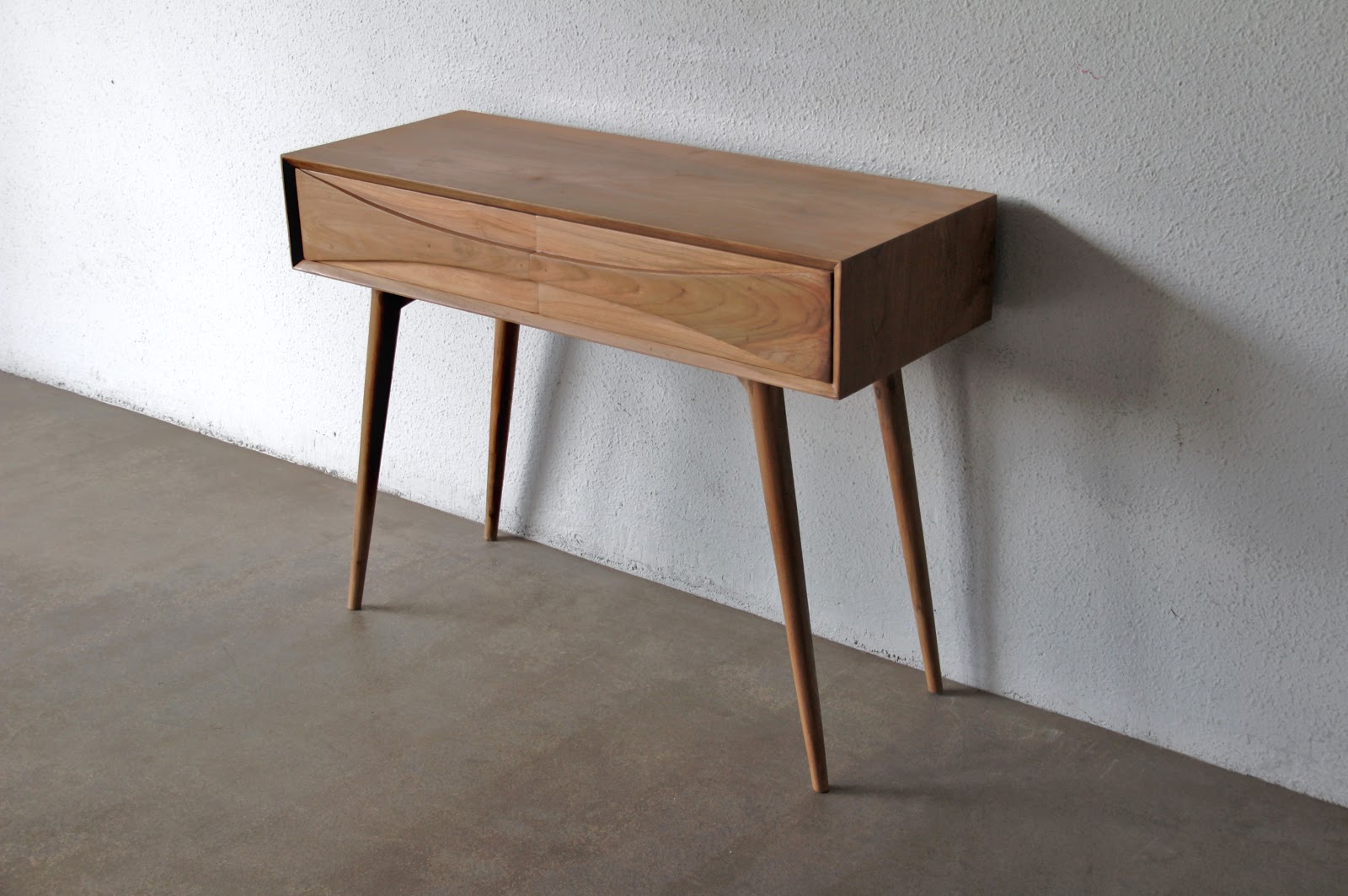 THE CRAZE FOR MID CENTURY MODERN FURNITURE - FROM BELFAST TO BEIRUT ...