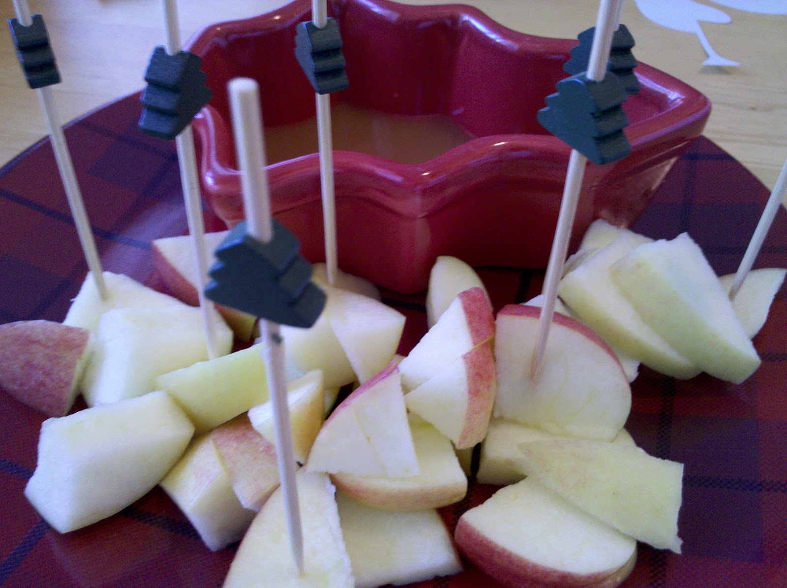 Easy Christmas Kids Apples Snack | Insting Blogs
