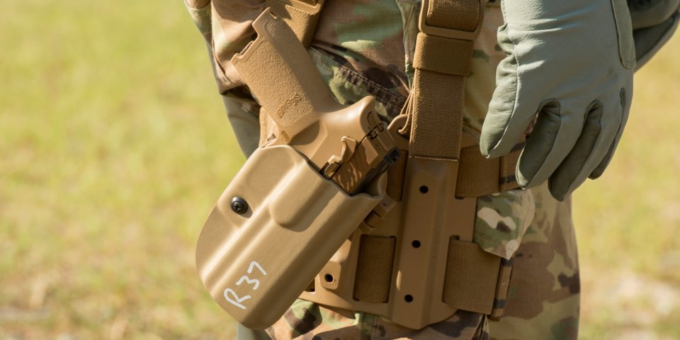 War News Updates: The U.S. Military Is Embracing The New M17 And M18 ...
