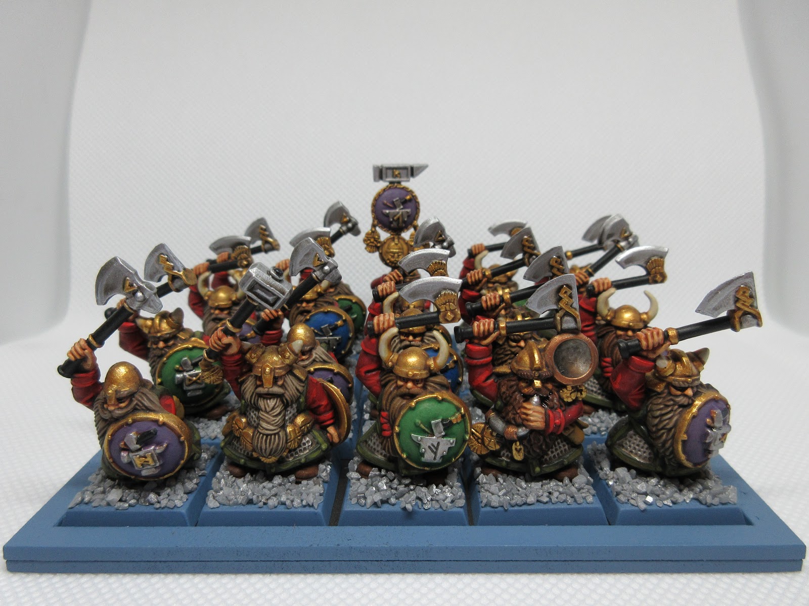 Making miniatures with Mario: Dwarfs : Another Battle for Skull pass ...