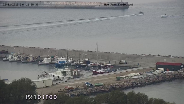 New Port Karlovassi: Σημερινες Ομορφες Εικονες απο το Αλιευτικο ...
