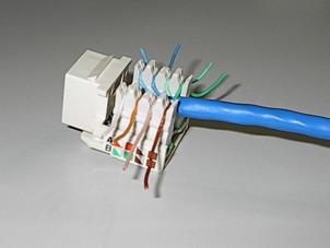 Como crimpar o conector RJ-45 fêmea - Módulo B-Lux Home Rj 45 - Blog da ...