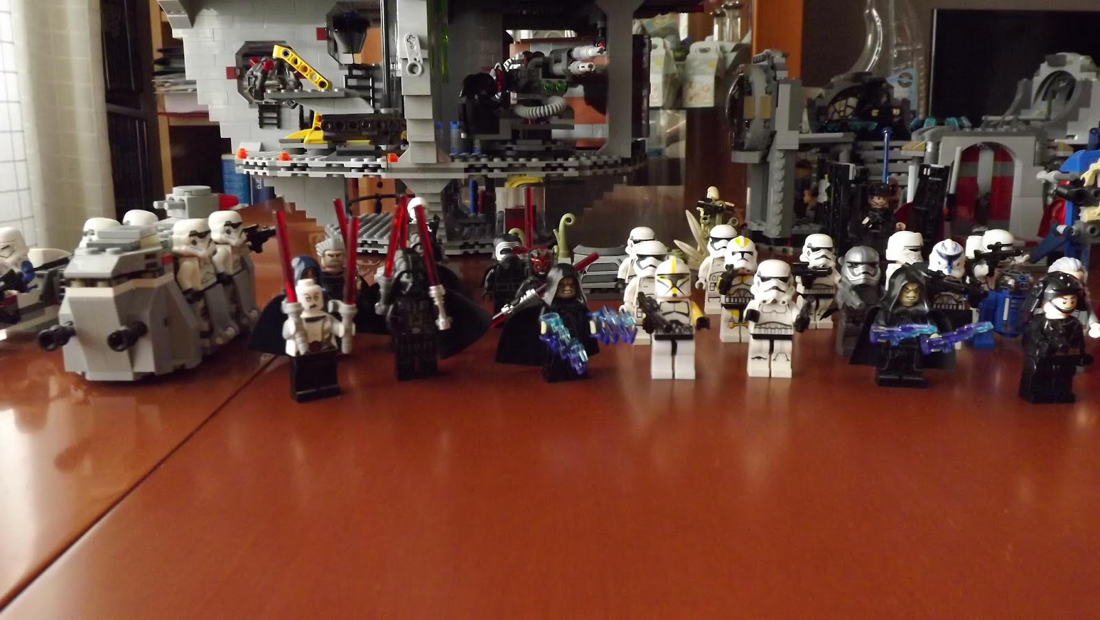 VENDELO AMAZING: Coleccion personalizada de figuras Lego