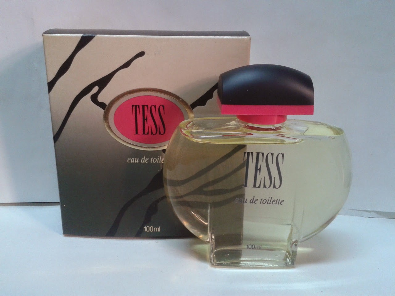 PERFUMES LEGENDARIOS: PARA ELLA