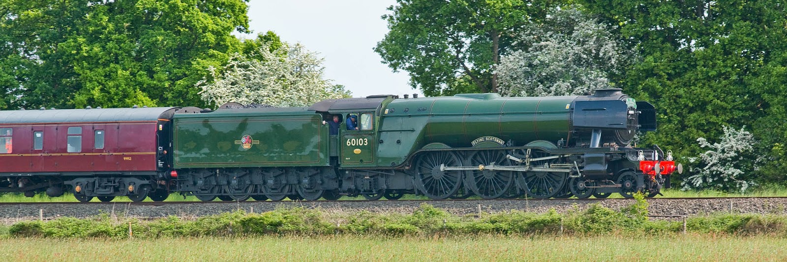 47s and other Classic Power at Southampton: 60103 "Flying Scotsman ...