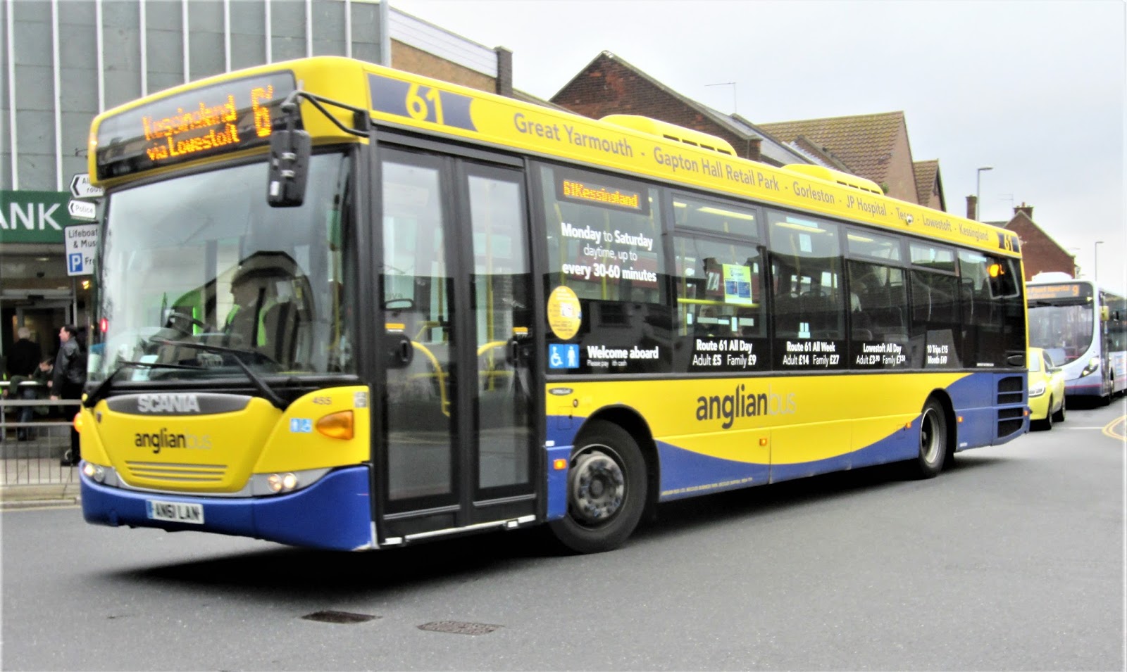 East Norfolk (& East Suffolk) Bus Blog: Anglian Axes 61 Service