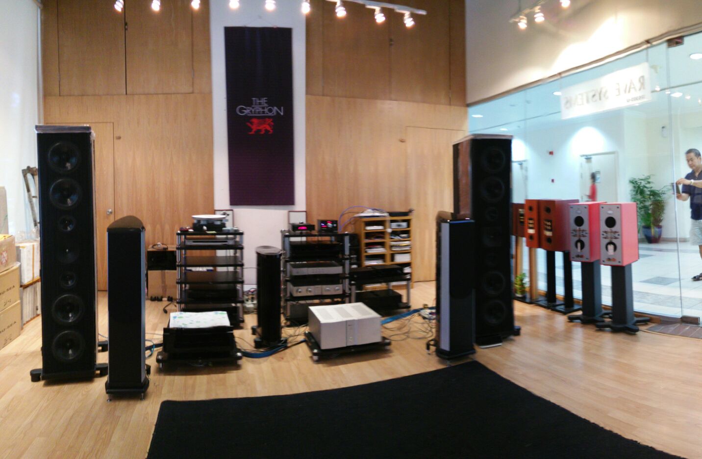 LOY HIFI: high-end audio system and audiophile compact disc
