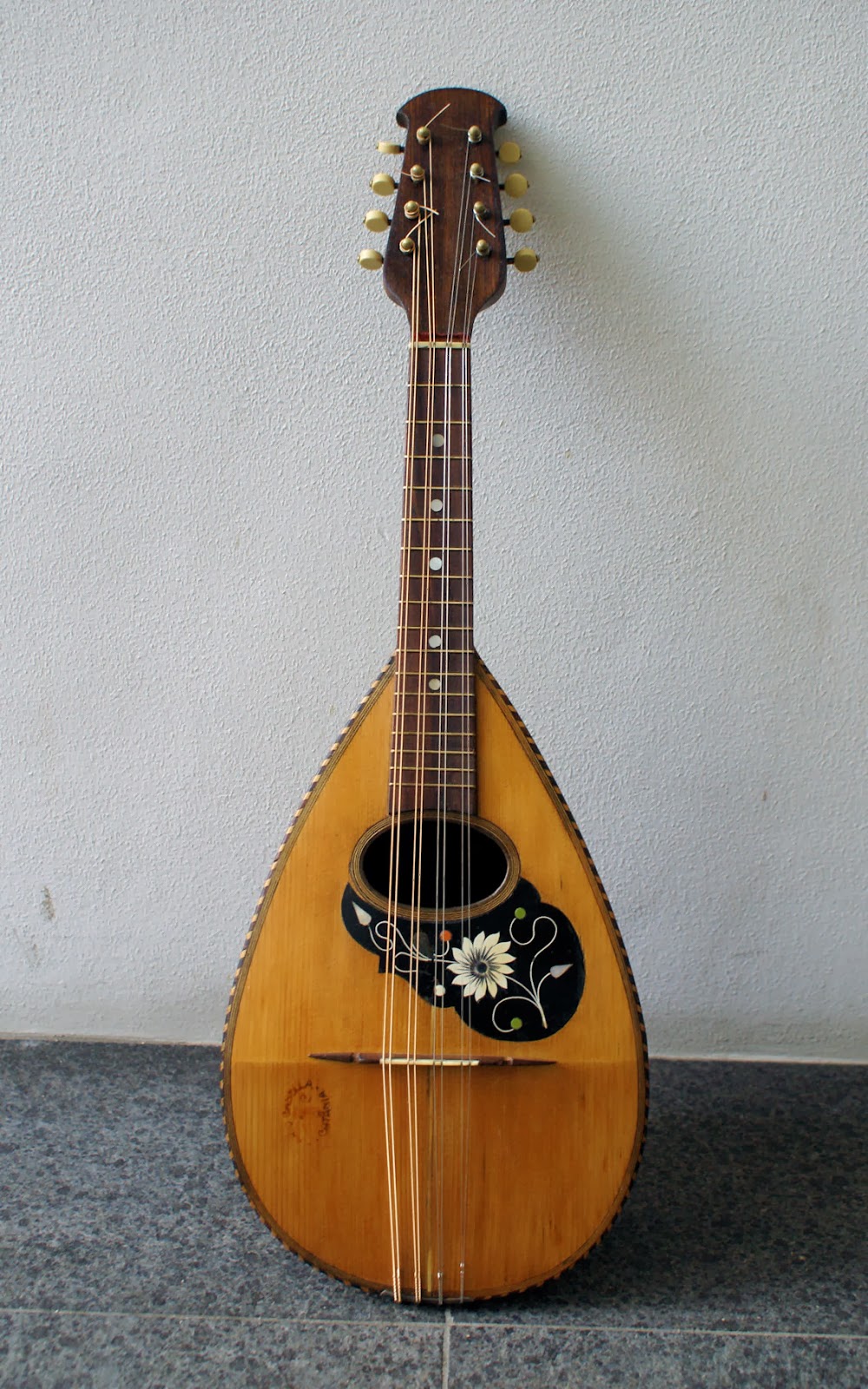 Mandolines: Cremona 545' by masterbuilder Bräuer / Castagnieri / Mario ...
