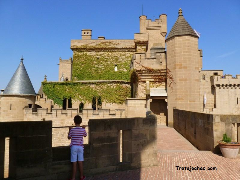 Excursión al Castillo Palacio de Olite con niños: visita y consejos ...