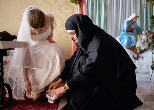dingwedding: Divine inspiration: the Italian nun making wedding dreams ...