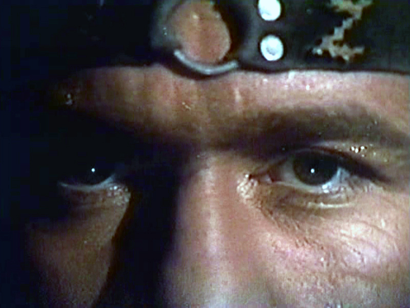 13: EL INCREIBLE PROFESOR ZOVEK / Azteca Films - 1972