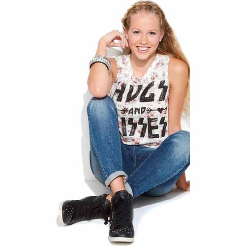 Catalog Cuties: Natalie Belmont