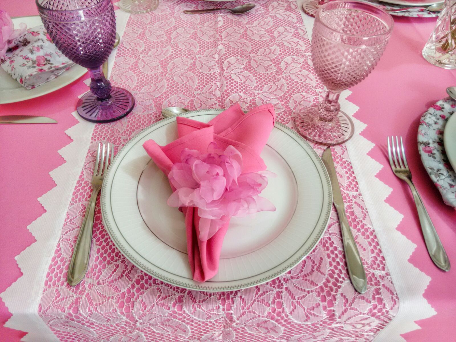 Blog da Letis: Mesa Posta - Rosa + Floral