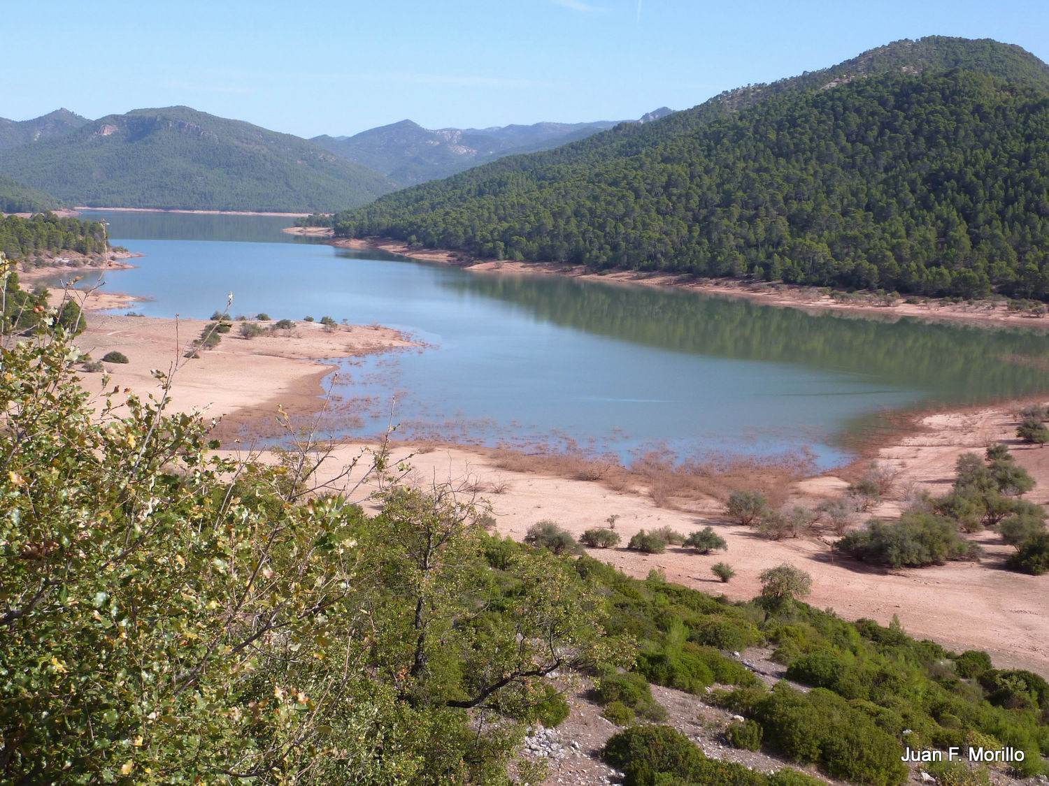 Callejeando, callejeando: EMBALSE EL TRANCO EN LA SIERRA DE CAZORLA, Jaén