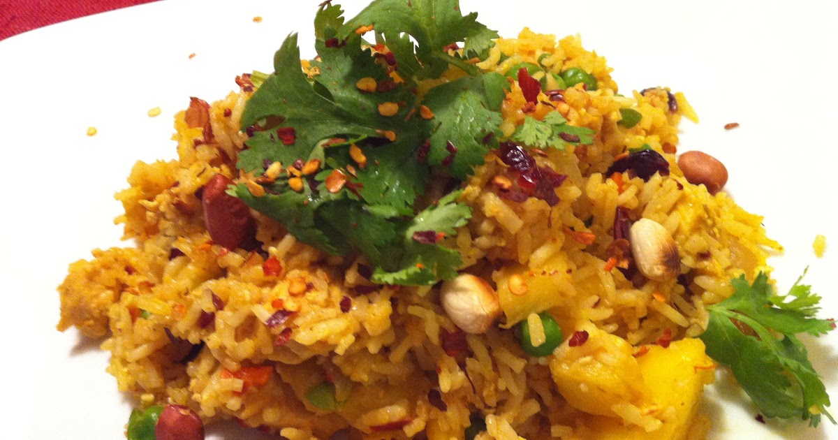 Fueling with Flavour: Thai Pineapple Fried Rice