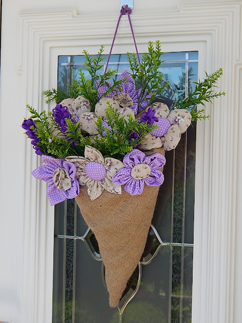 Cvjetni tuljac na vratima - My charming house No 6