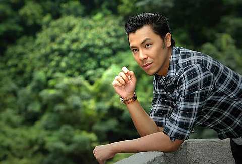 Syamsul Yusof menang 5 kemenangan Anugerah Blockbuster