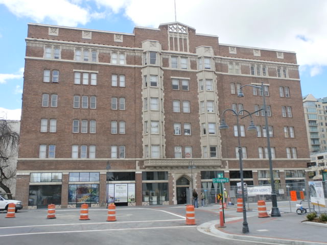 Adventures in Weseland: Walking Around Reno