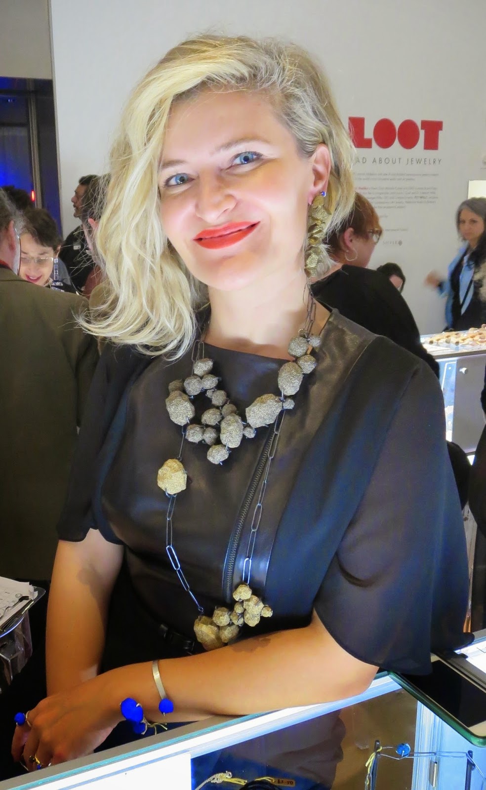 Idiosyncratic Fashionistas: Museum of Arts and Design's LOOT Exhibition