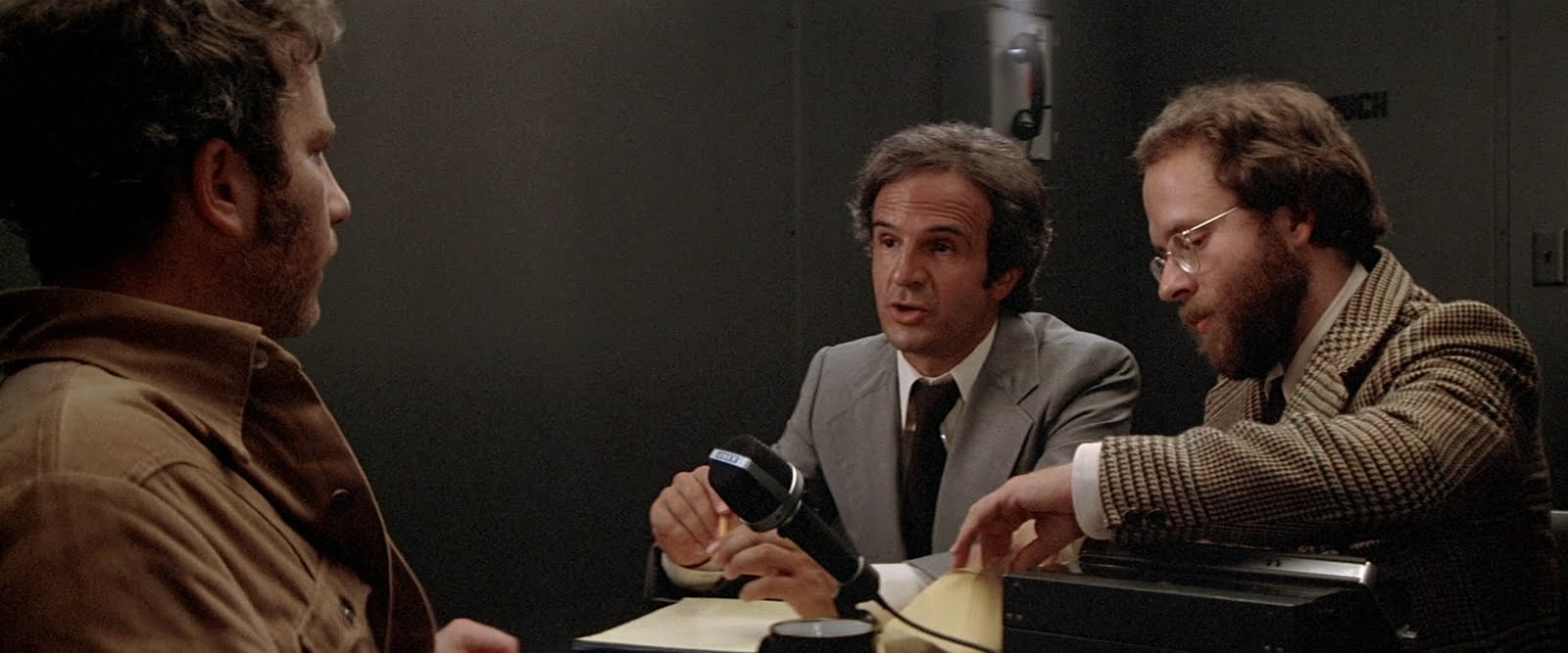 FARK.com: (8486933) Fishermen find human head and leg inside belly of ...