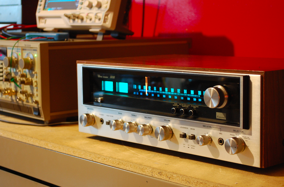 Vintage Hi-Fi Audio Restorations: Paul's Sansui 5050 Receiver