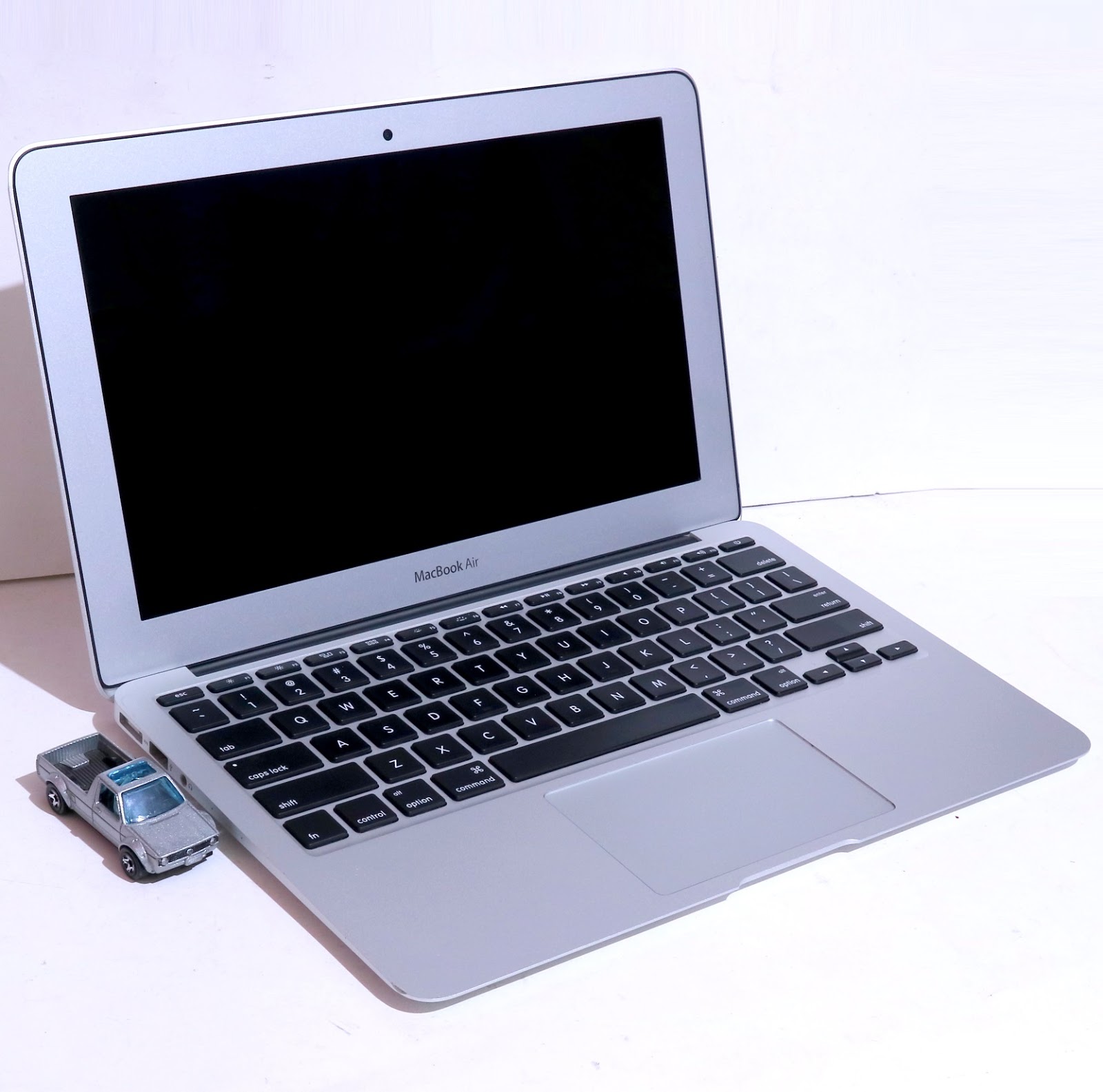 Jual MacBook Air A1465 | Core i5 | Early 2015 | Jual Beli Laptop Bekas ...