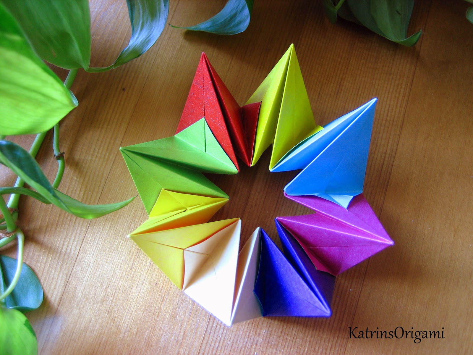Origami die Kunst des Papierfaltens: Origami Magic Circle