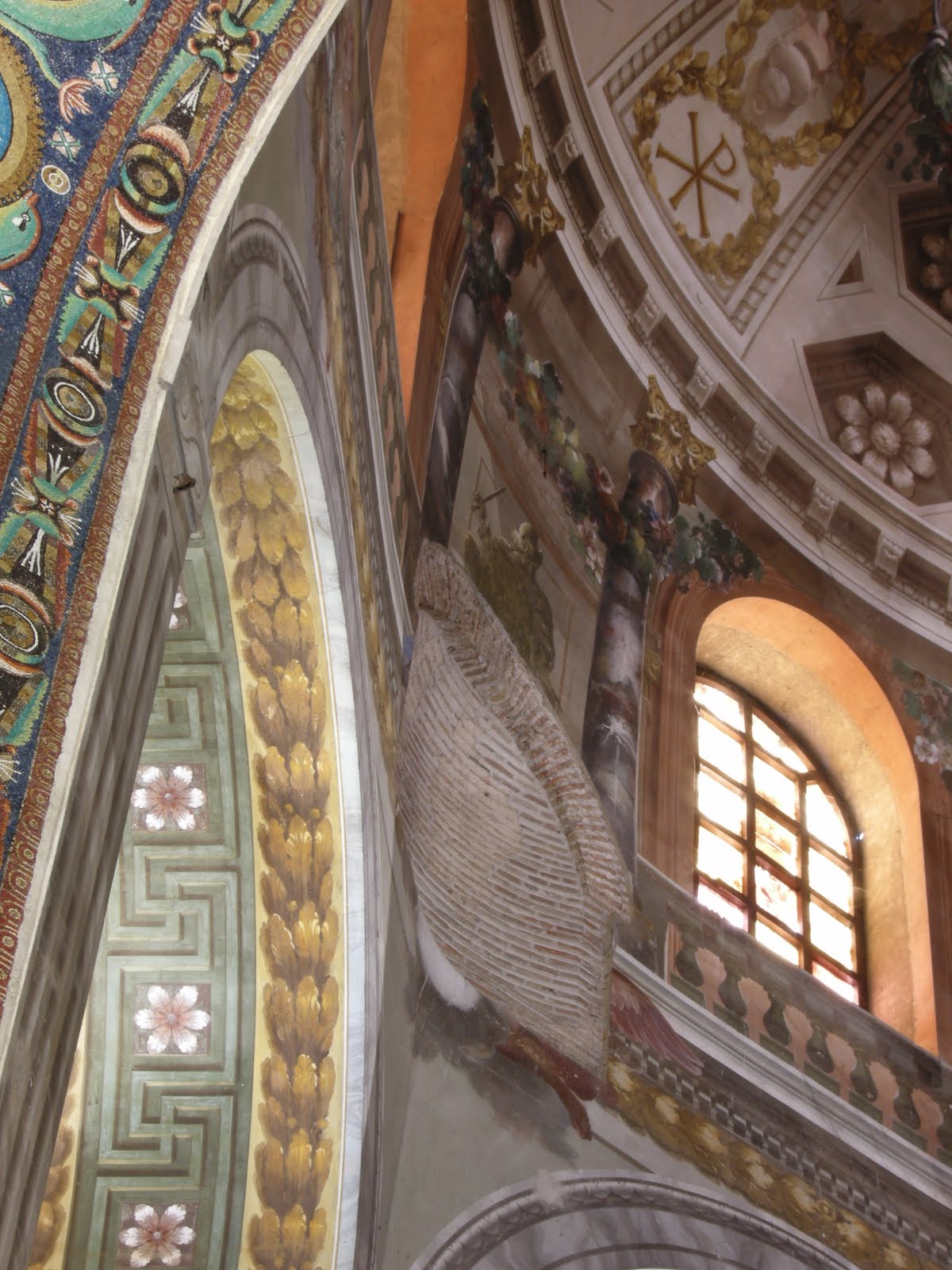 Cathedrals and Crocodiles: Ravenna: the Squinches at San Vitale