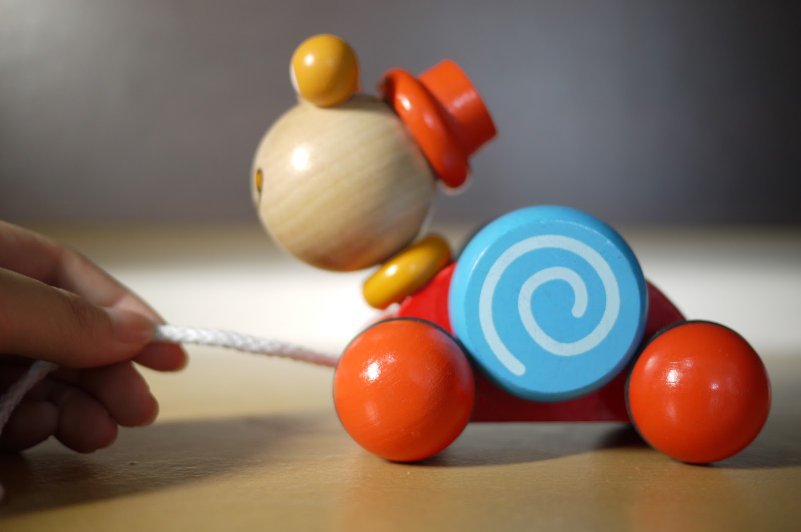 ST Dott : Simple Pull-Along Toy from Eichhorn