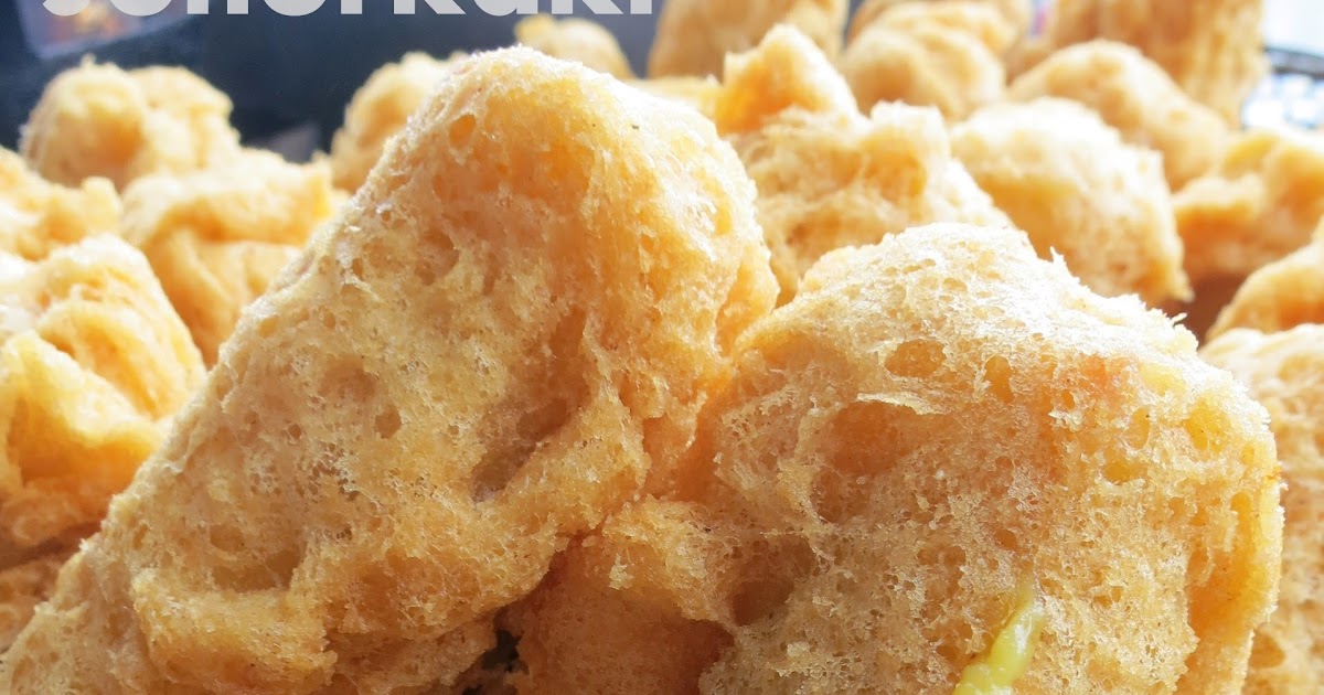 Fried Durian Puffs in Johor Bahru |Tony Johor Kaki Travels for Food ...