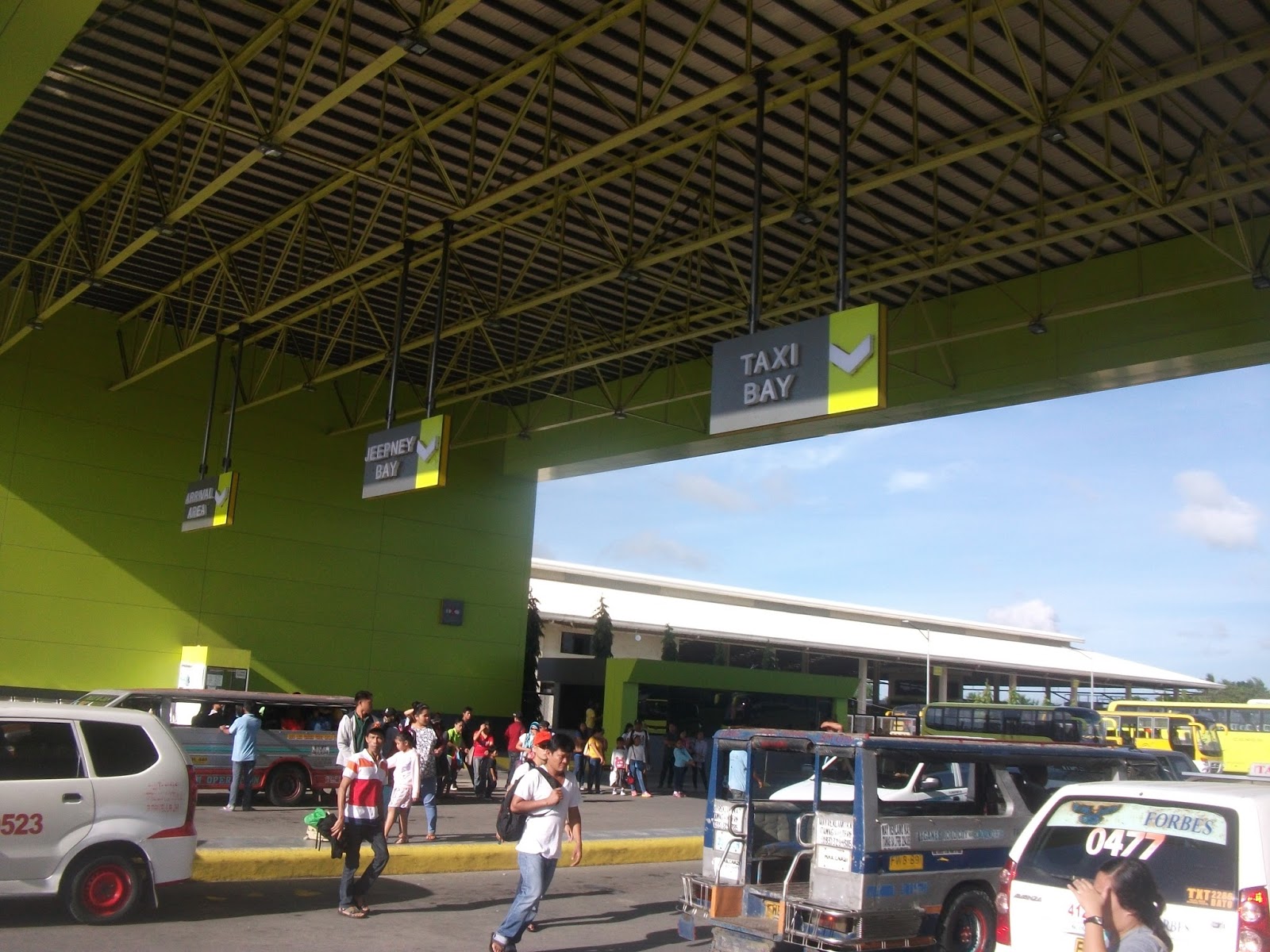 BUILDER'S JOURNAL: 7 HOUR BUS RIDE FROM ILOILO CITY TO CATICLAN ...