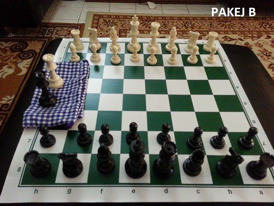 CHESS EQUIPMENT: SET CATUR PAKEJ B